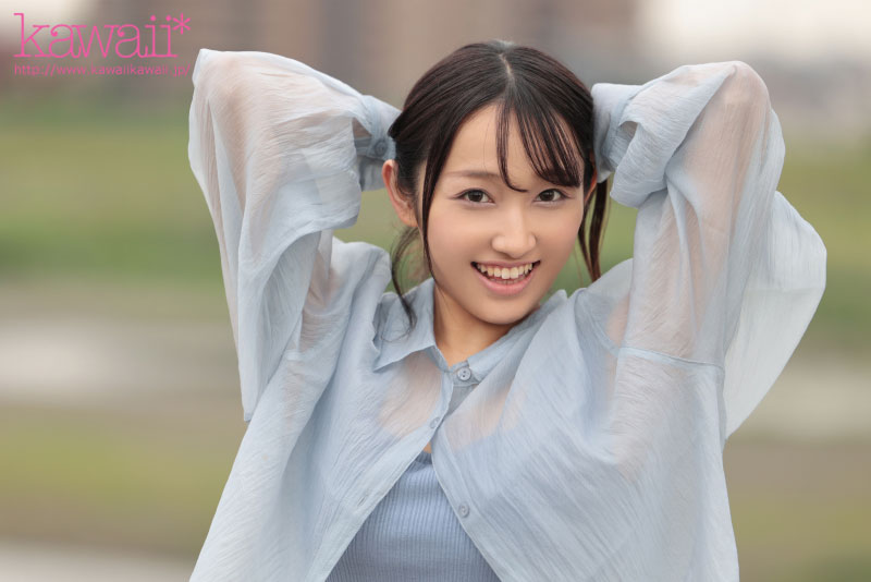 小麦肌が眩しい19歳の褐色美少女“安達ゆら”もっとsexが好きになる初体験エッチッチ！中出し解禁スペシャル 美少女だけのavメーカー